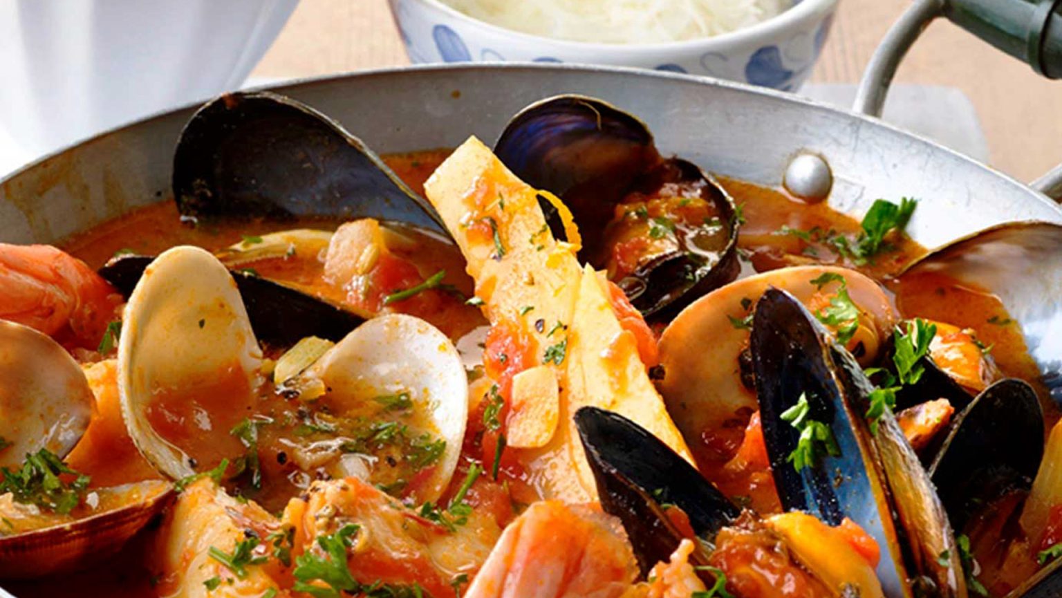 Zuppa di pesce (ricetta veloce) | Filippo Berio